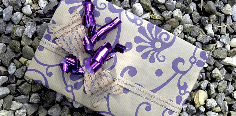 16+ Gift Wrapping Ideas Free Design Templates | Creative Template